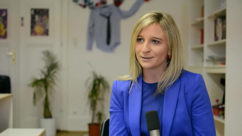 Eva Mader | Director Sales & Marketing | whatchado